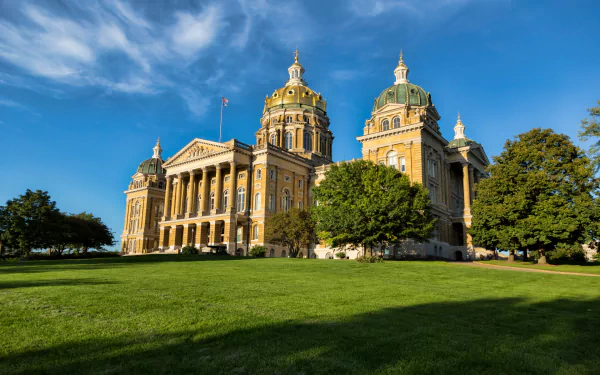 [20+] Iowa State Capitol Wallpapers