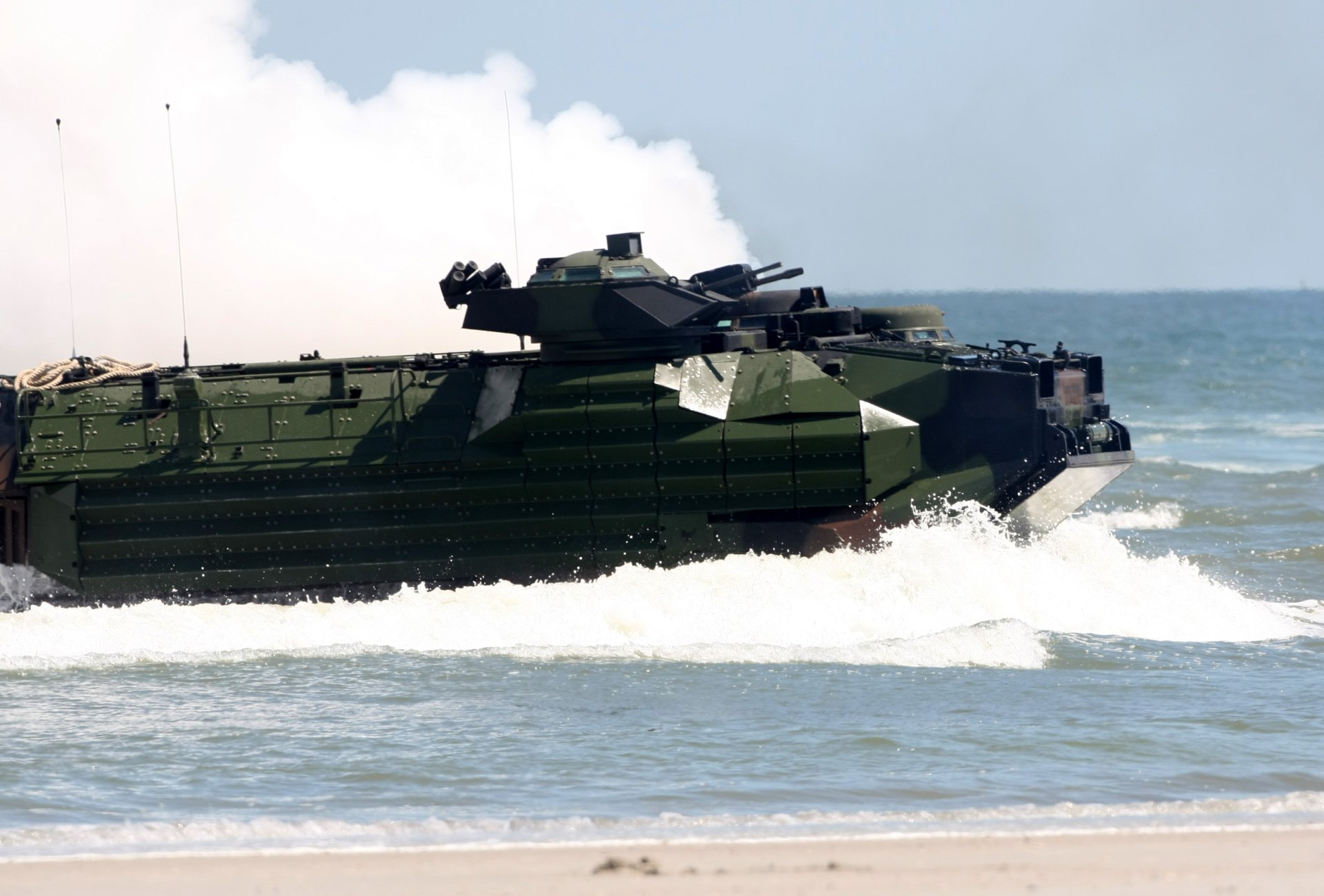 Amphibious Assault Vehicle in Action at Mayport Beach - Marine Military ...
