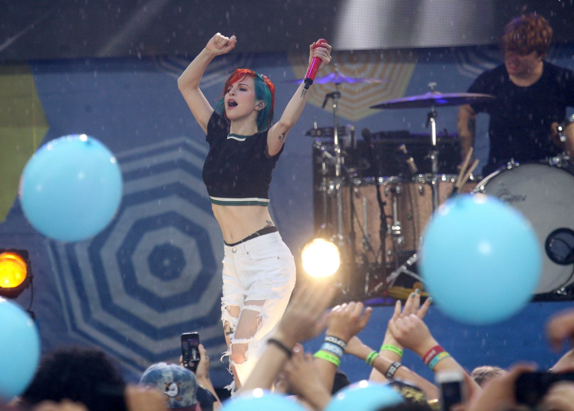 Download Music Paramore HD Wallpaper