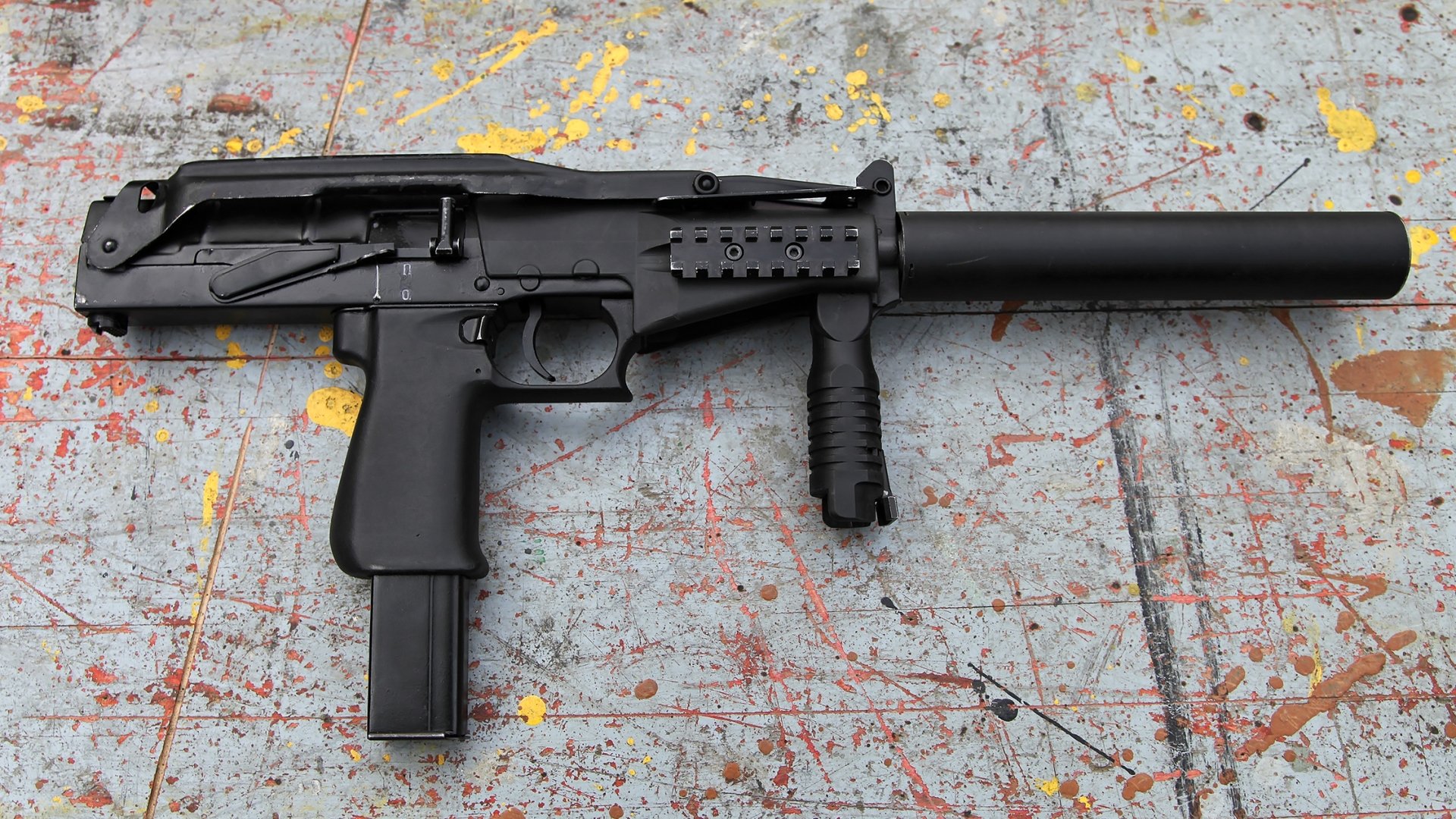 Download Man Made SR-2MP Submachine Gun HD Wallpaper