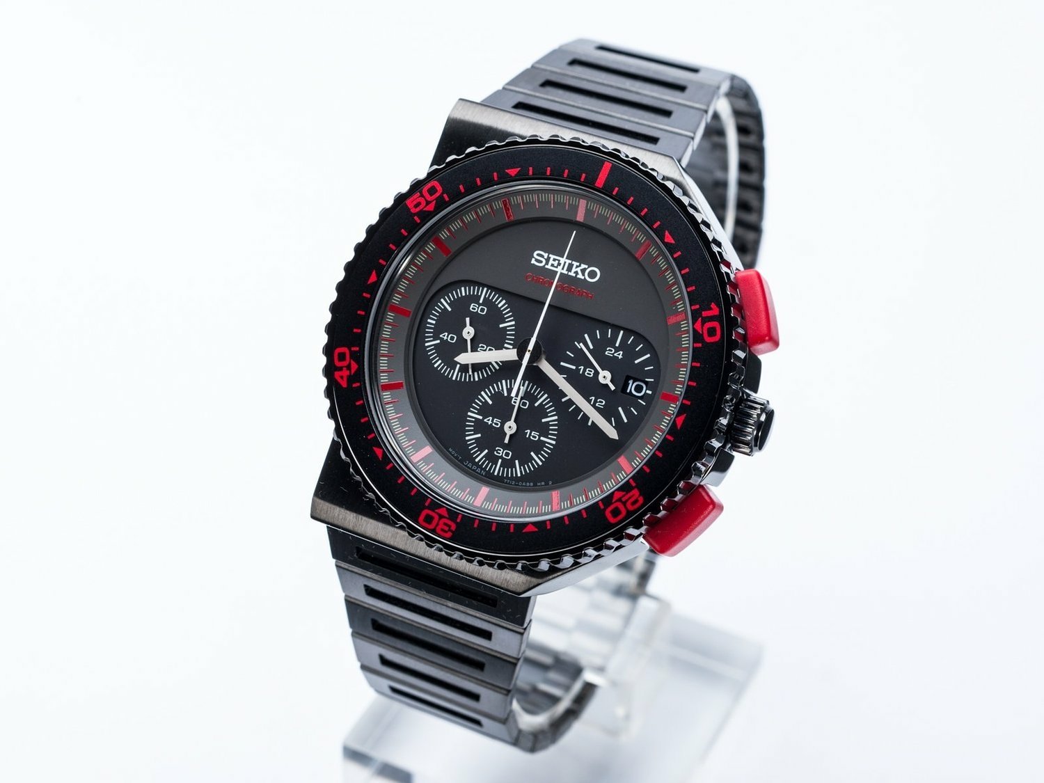 Download Man Made Watch Wallpaper | 1500x1125 | Wallpaper Abyss