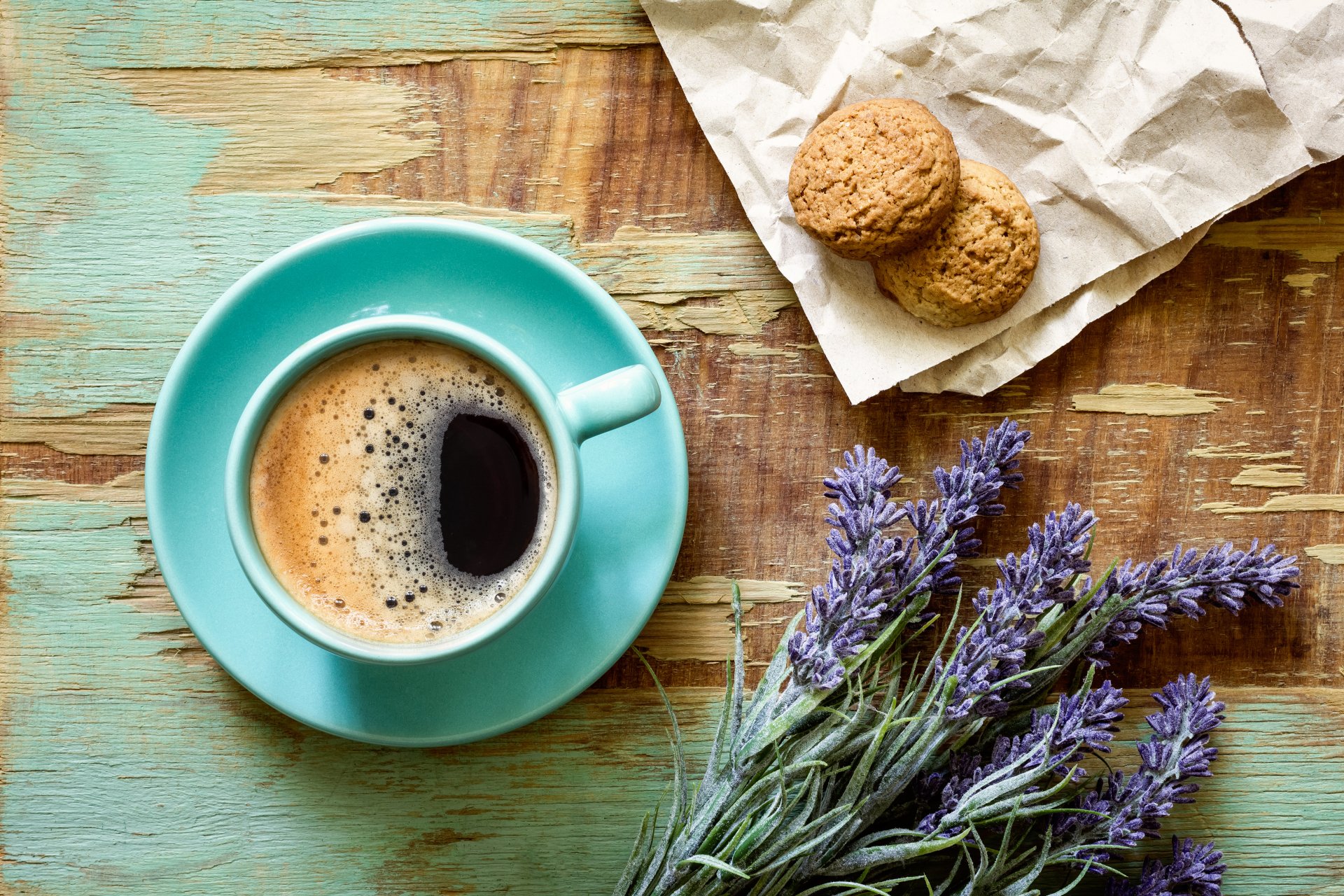 8K Ultra HD Coffee Moment: Rustic Brew with Cookies and Lavender Bliss