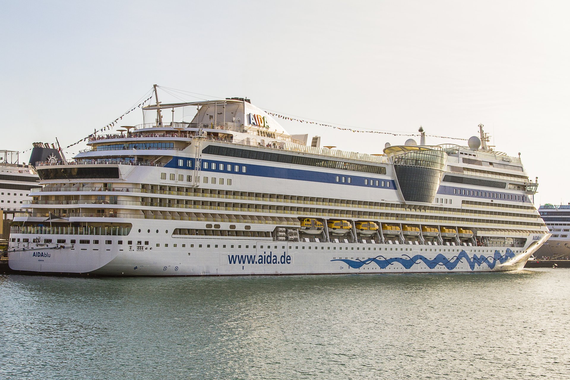 Download Cruise Ship Vehicle AidaBlu 4k Ultra HD Wallpaper