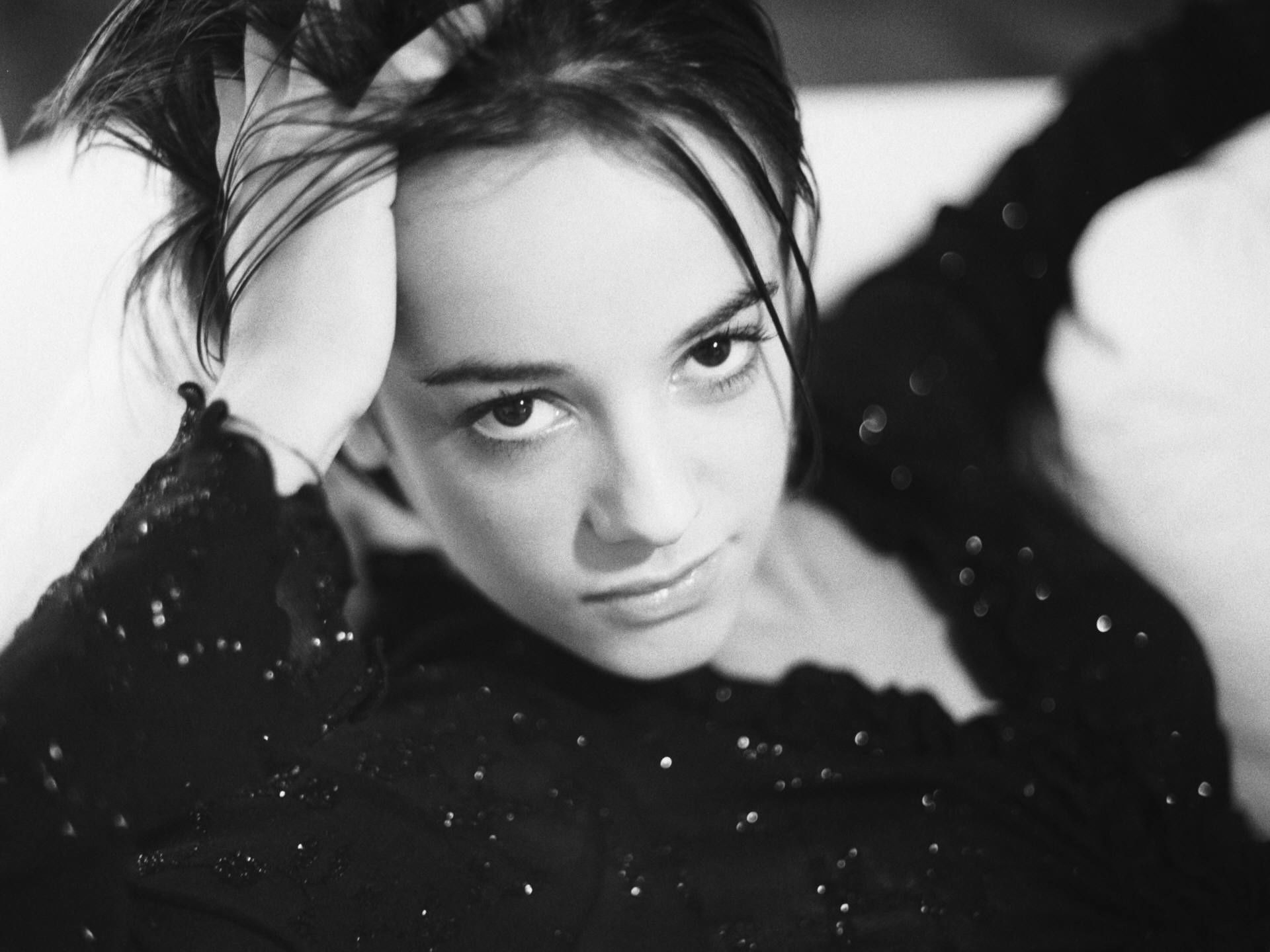 Download Music Alizée HD Wallpaper