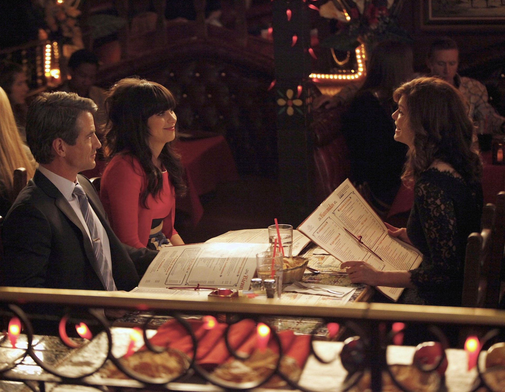 Download Jessica Day Zooey Deschanel TV Show New Girl HD Wallpaper