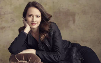 Amy Acker Wallpapers 31343