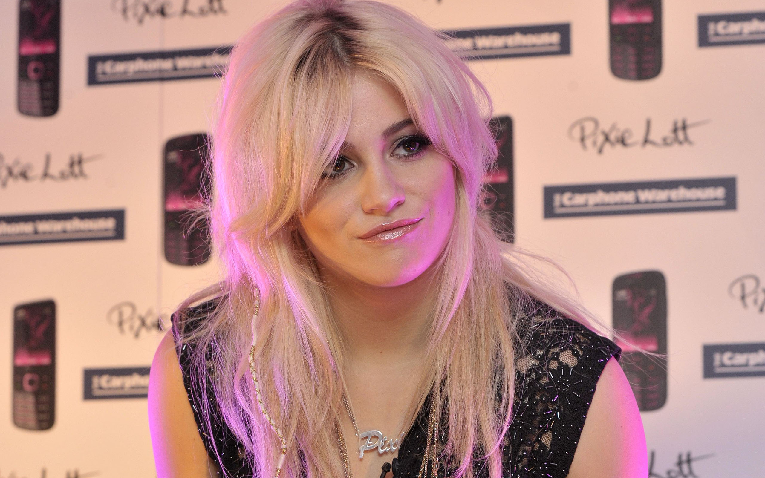 Download Music Pixie Lott HD Wallpaper