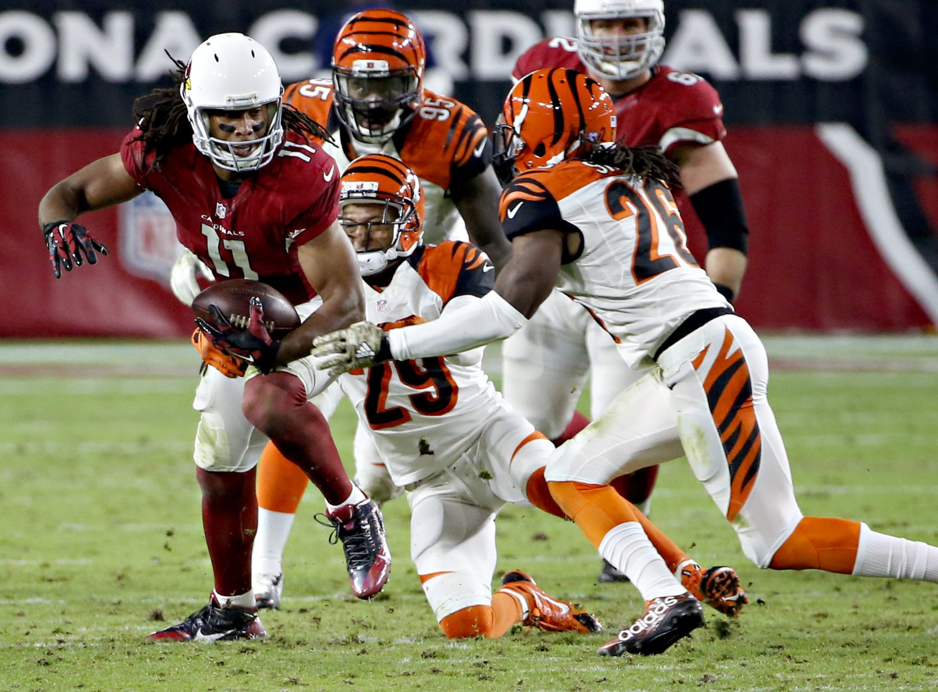 Download Cincinnati Bengals Sports HD Wallpaper | 1980x1460 | Wallpaper ...