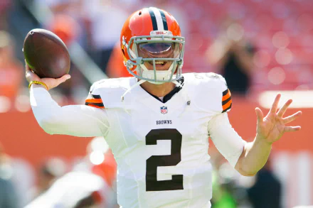 Cleveland Browns - Desktop Wallpapers, Phone Wallpaper, PFP, Gifs, and ...