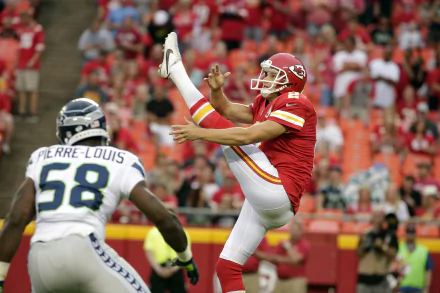 Kansas City Chiefs - Desktop Wallpapers, Phone Wallpaper, PFP, Gifs ...