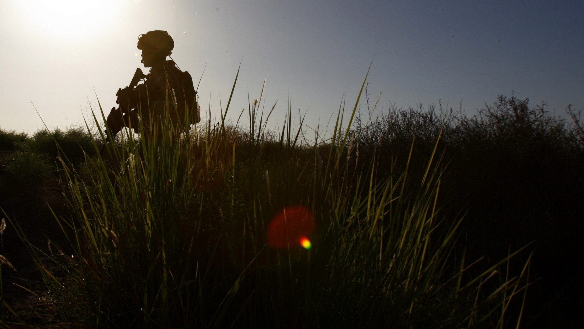 HD Soldier Silhouette: Courage in the Shadows