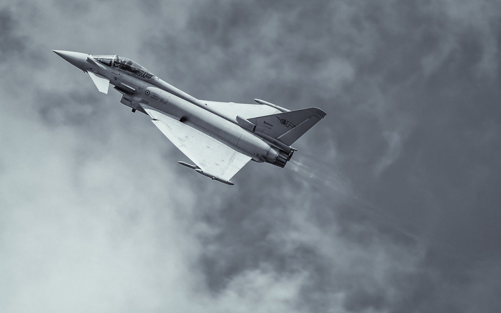 Download Military Eurofighter Typhoon Wallpaper