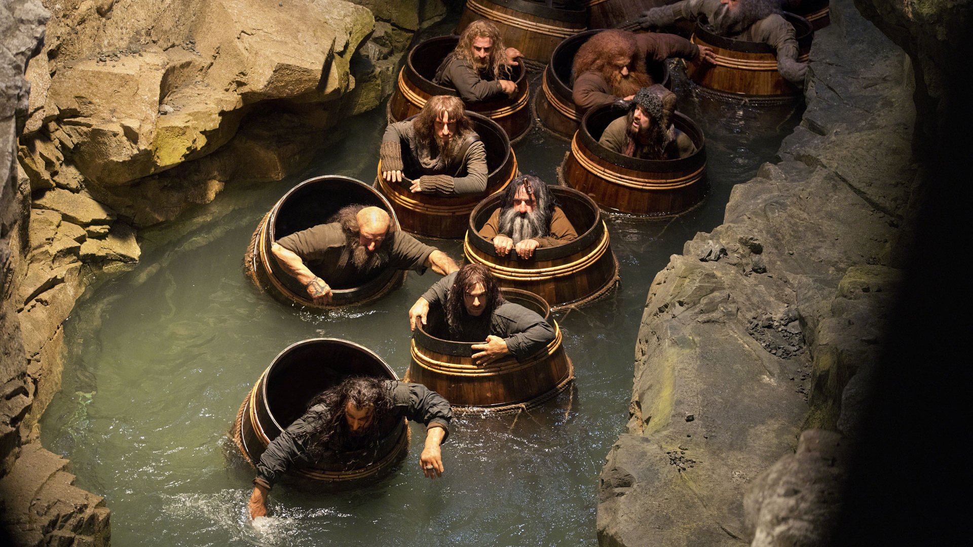 The Hobbit: Barrel Escape — HD Wallpaper (The Desolation of Smaug ...