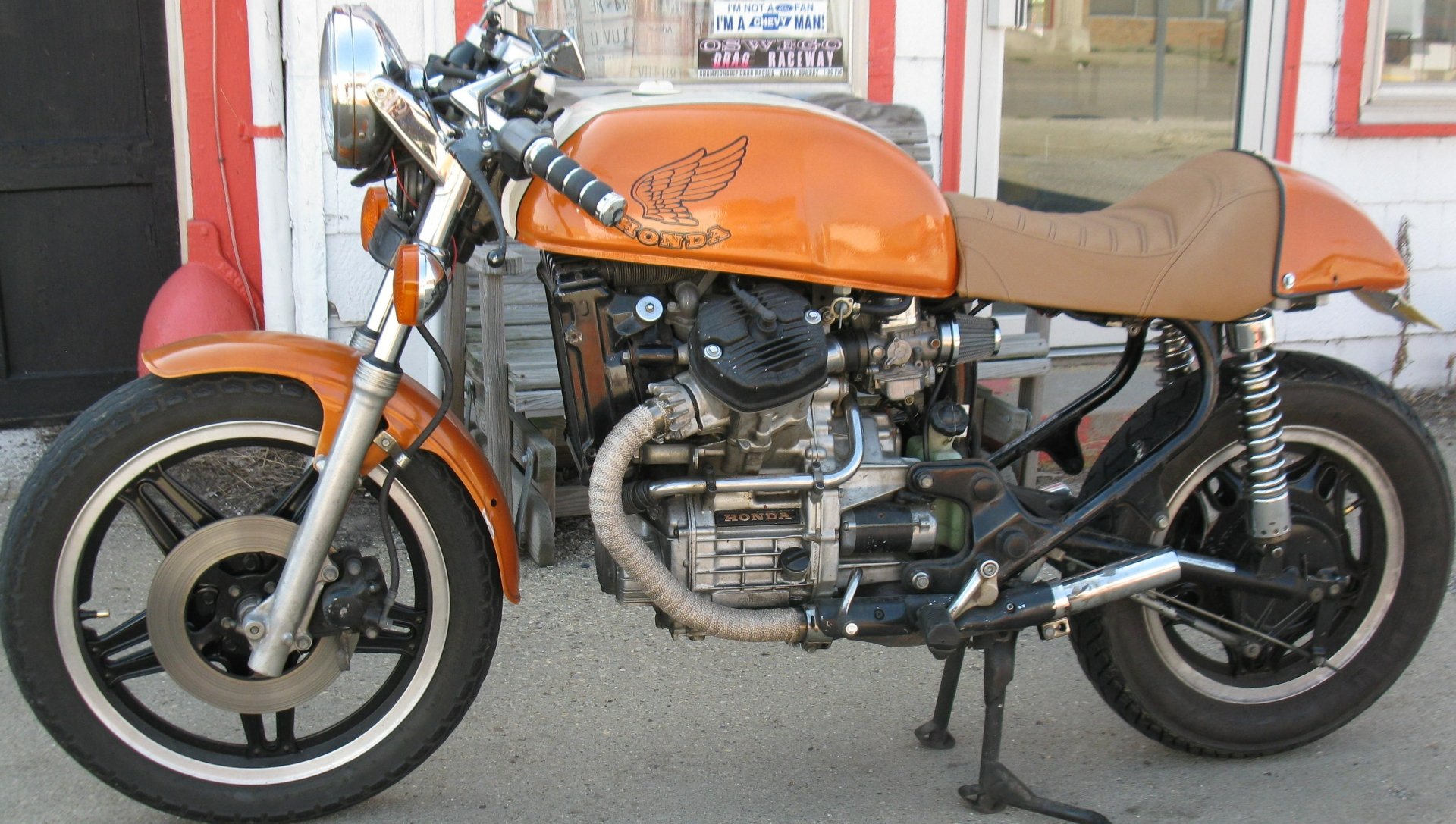 Download Motorcycle Vehicle Honda CX500 HD Wallpaper