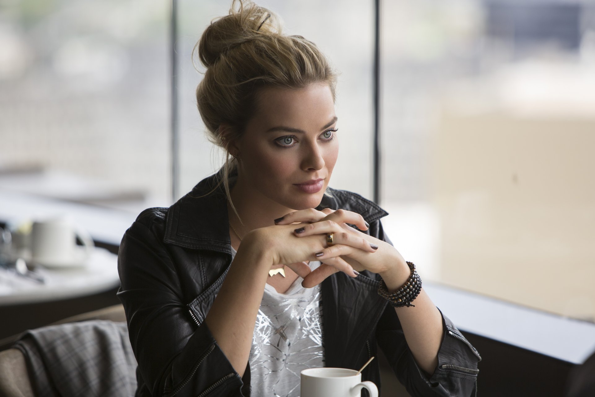 Margot Robbie: Stunning 4K Ultra HD Wallpaper of an Australian Actress