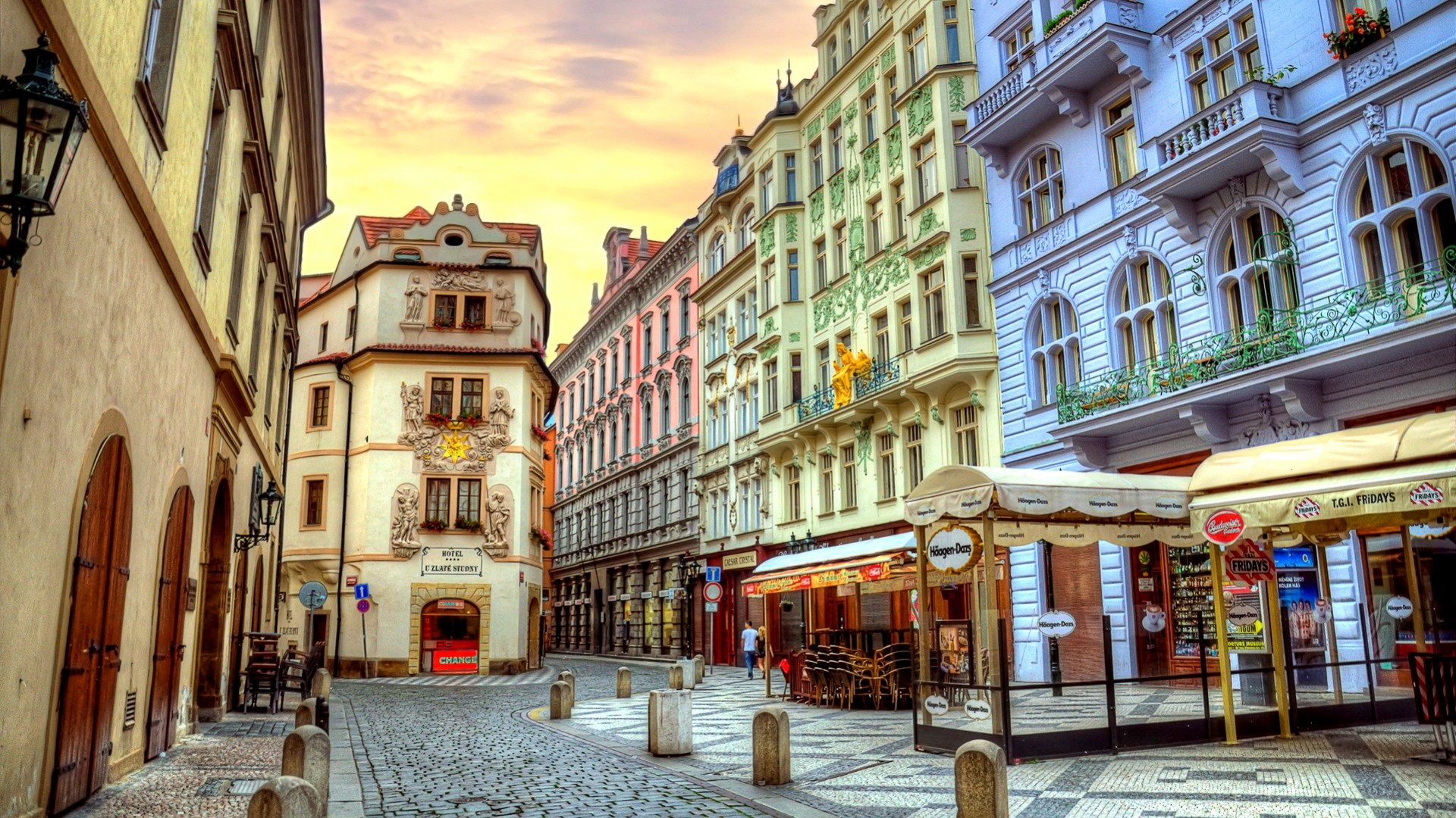 Download HDR Building Architecture Man Made City HD Wallpaper ...