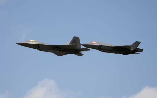 HD Military Wallpaper: Lockheed Martin F-22 Raptors in Flight