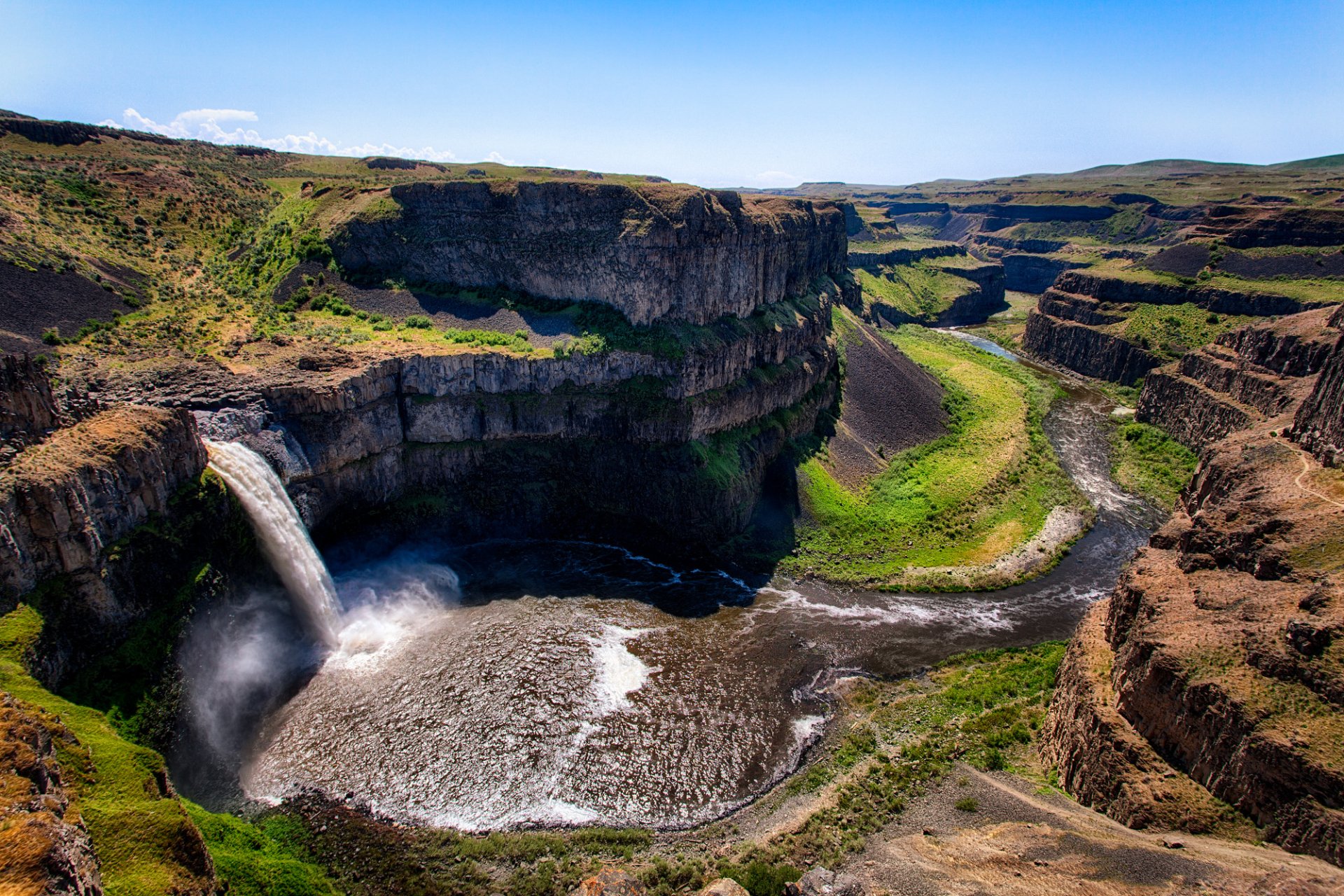 Palouse Falls Canyon: Stunning HD Waterfall and River Landscape ...