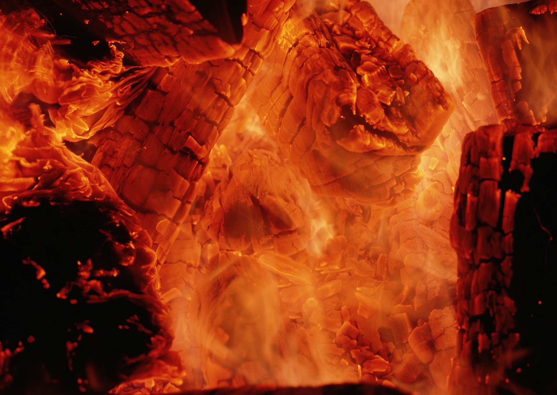 Elemental Fire: An Artistic HD Wallpaper Experience