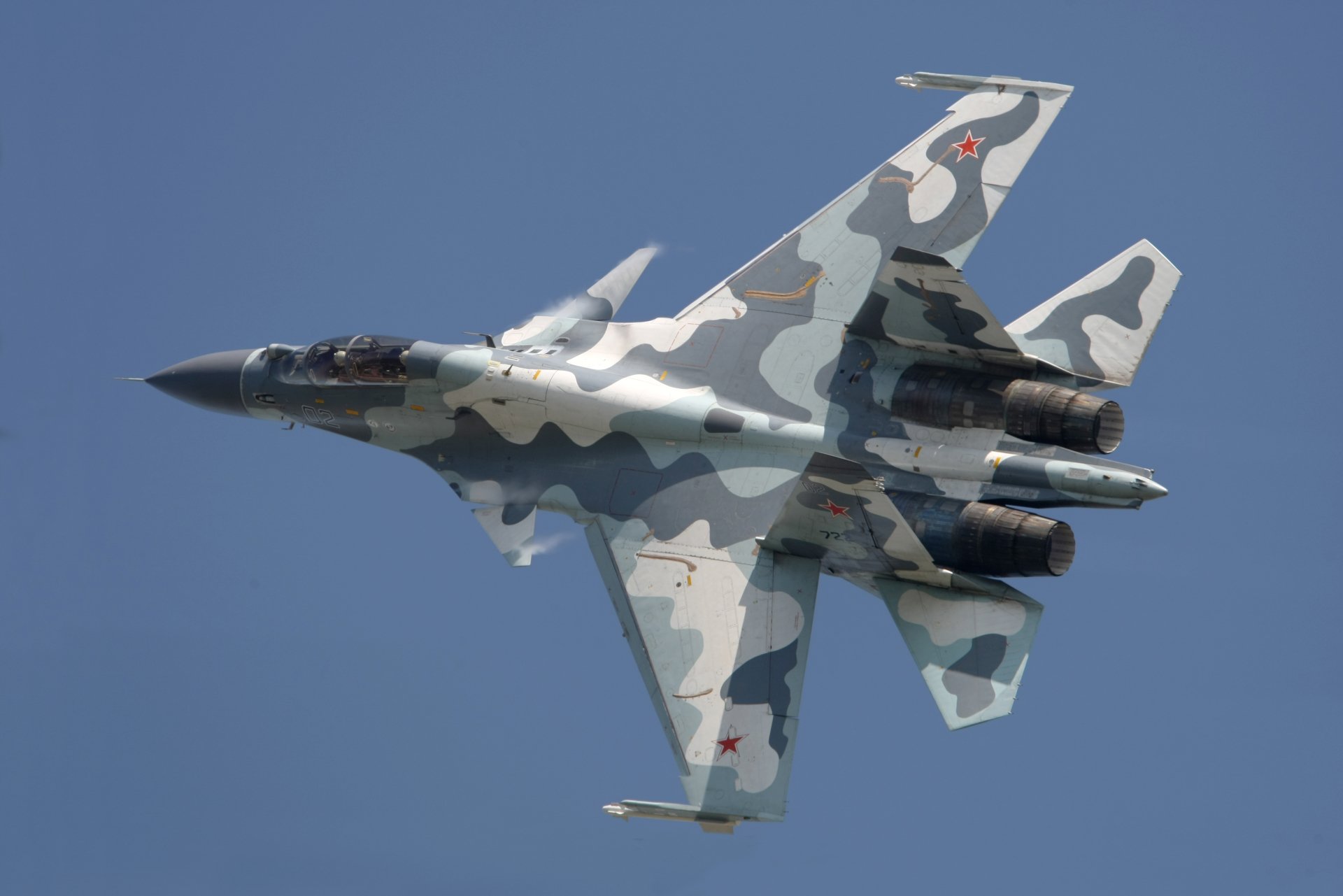 Sukhoi Su-30 Jet Fighter in 4K Ultra HD – Military Warplane Powerflight