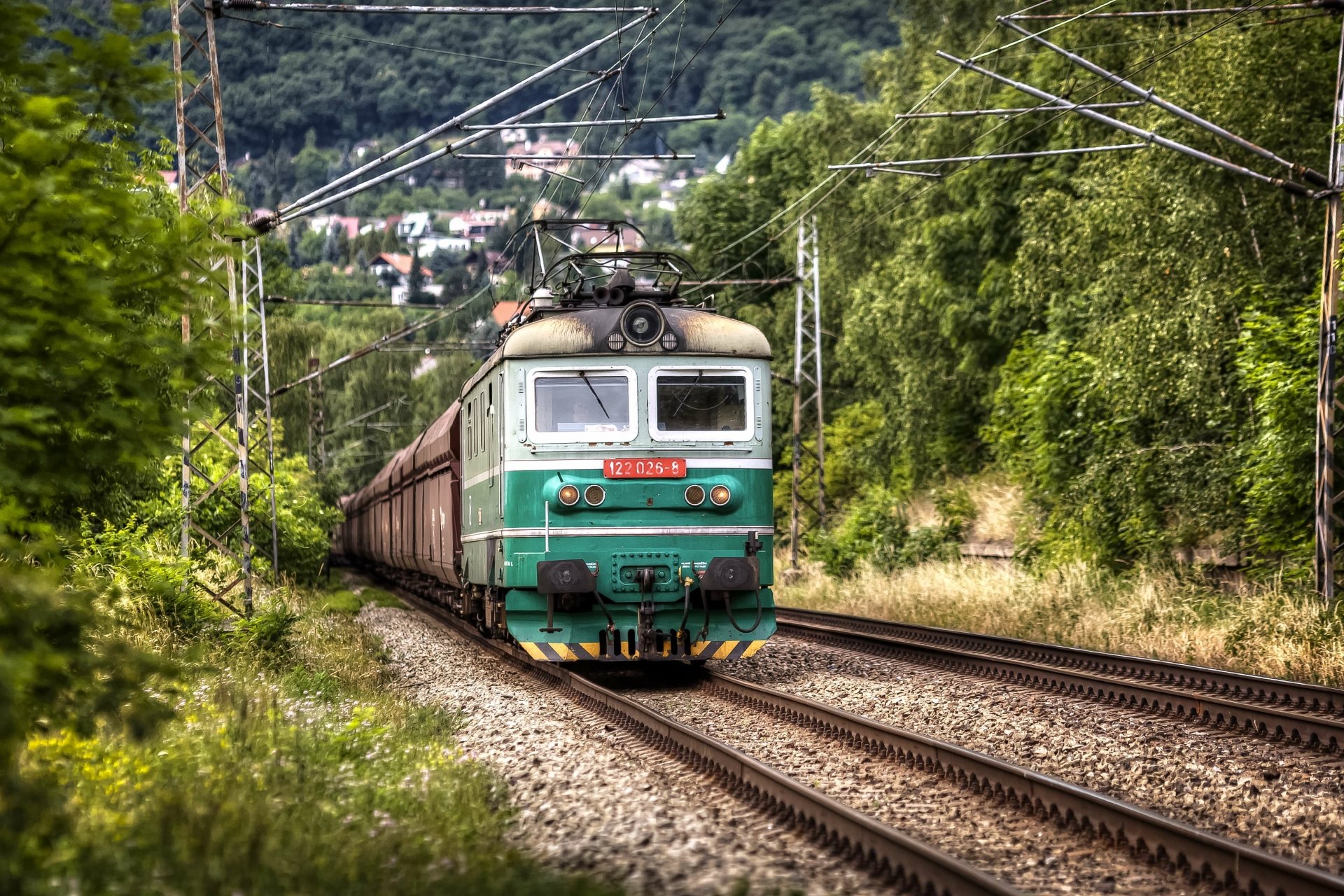 Download Vehicle Train 4k Ultra HD Wallpaper