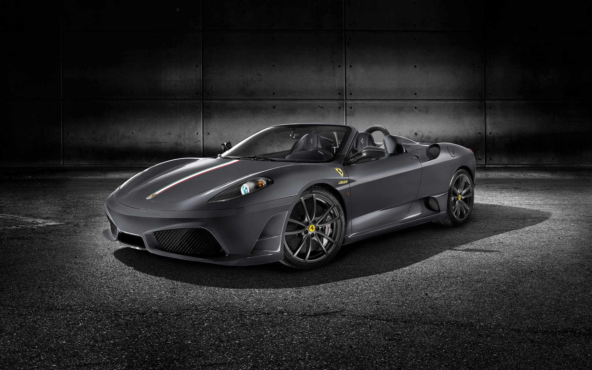 Stunning Ferrari HD Wallpaper: A Sleek Icon of Performance