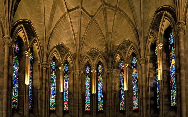 [20+] Stained Glass 4k Wallpapers