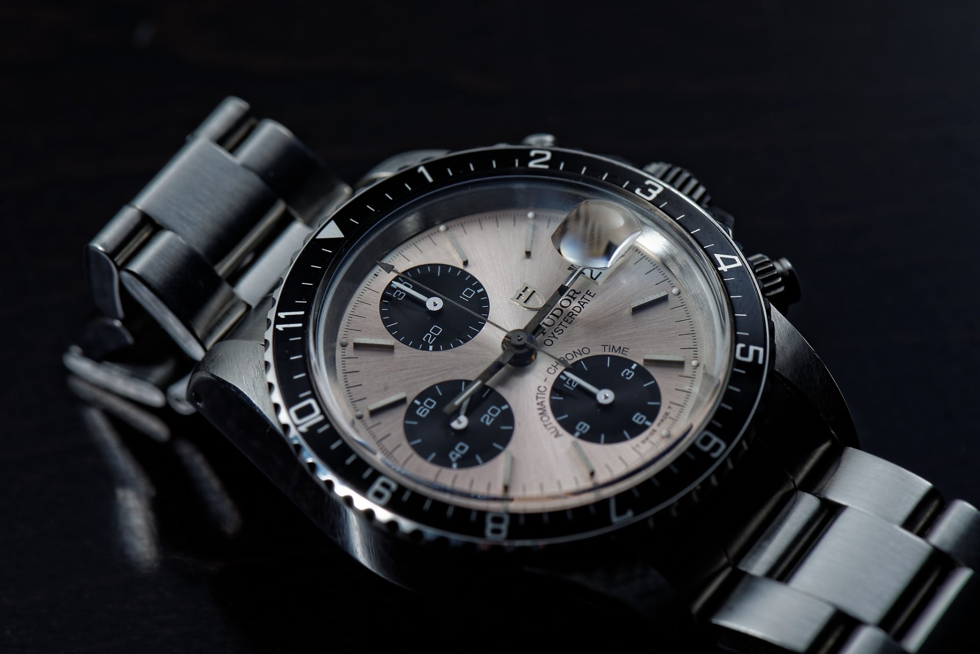 Polished Steel Chronograph — HD Watch Wallpaper | 2048x1366 | Wallpaper ...