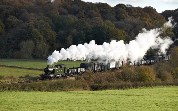 Majestic Steam Train HD Wallpaper