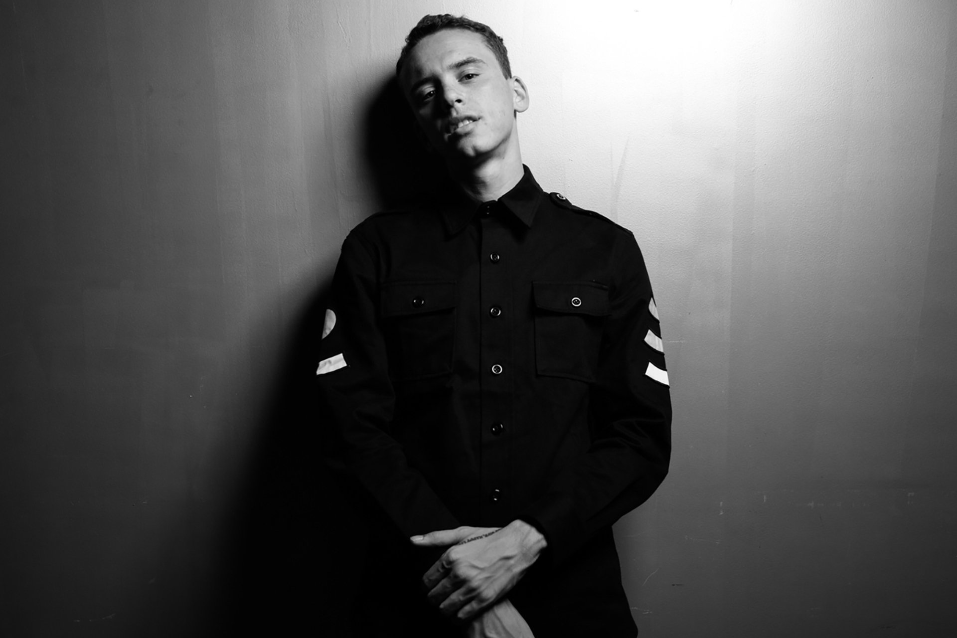 Monochrome Man in Stylish Attire - HD Abstract Logic Wallpaper