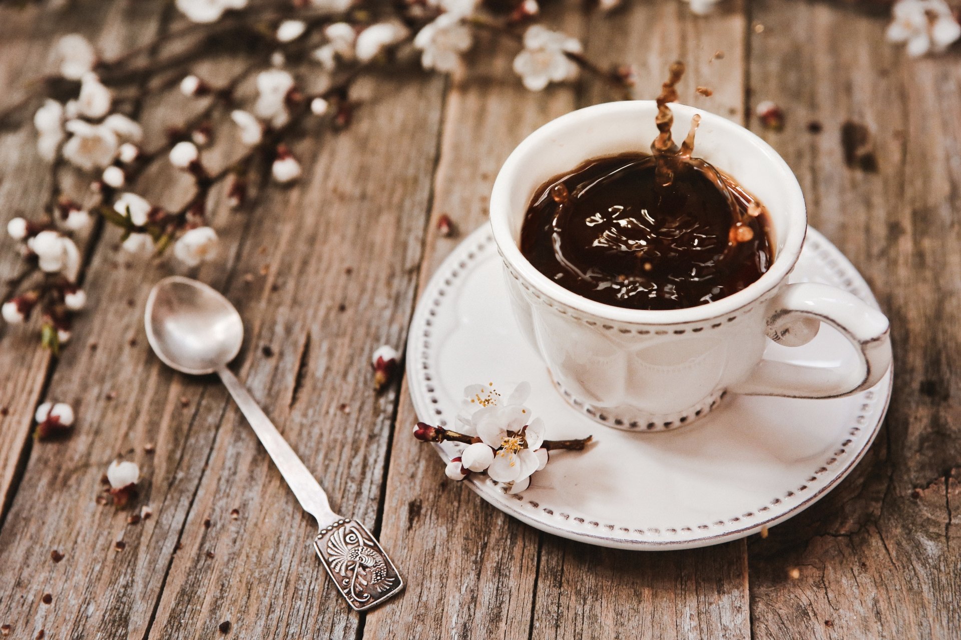 Rustic Coffee Splash — 5K Still Life Wallpaper | 5286x3524 | Wallpaper ...