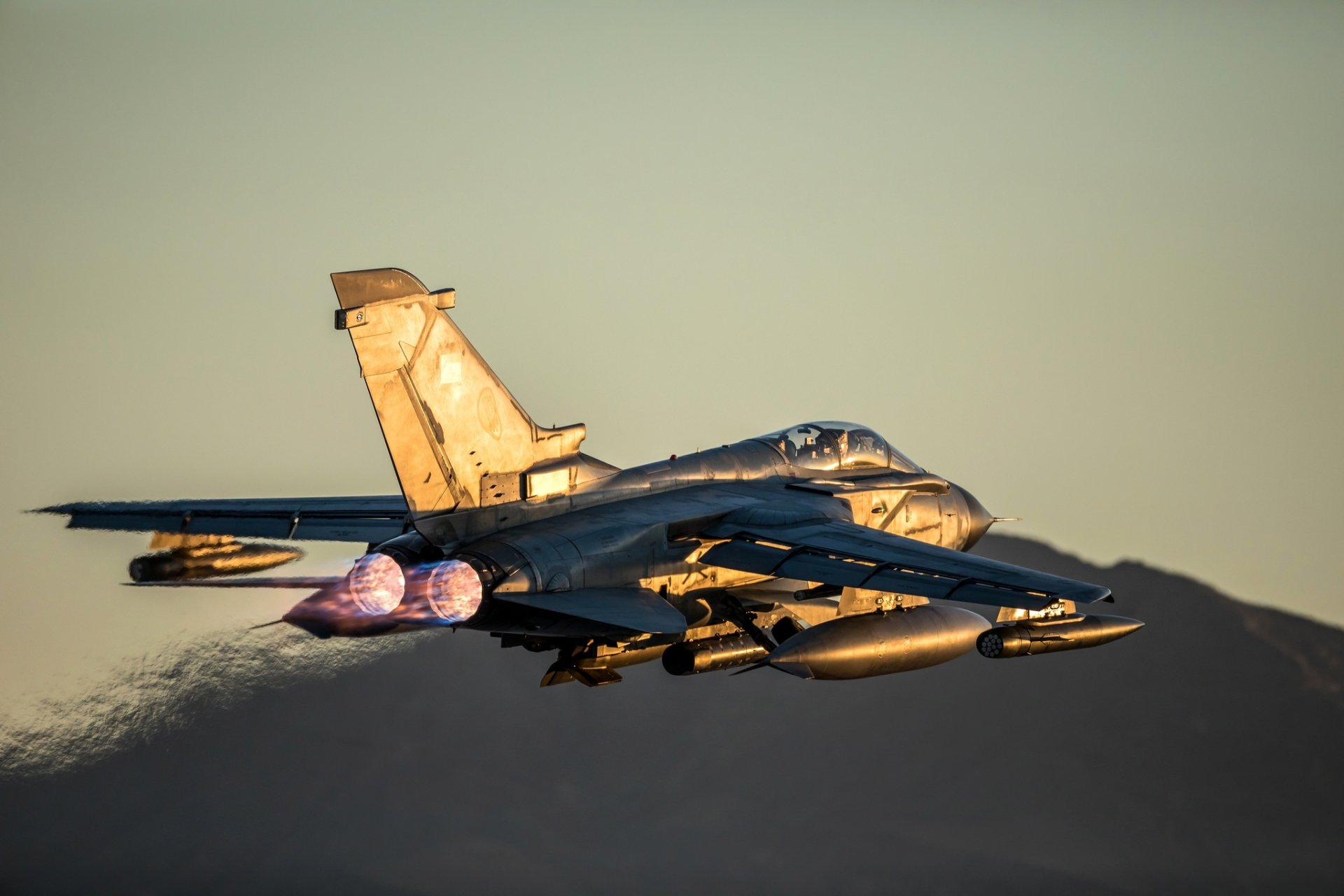 Panavia Tornado Jet Fighter – HD Military Warplane Wallpaper in Flight