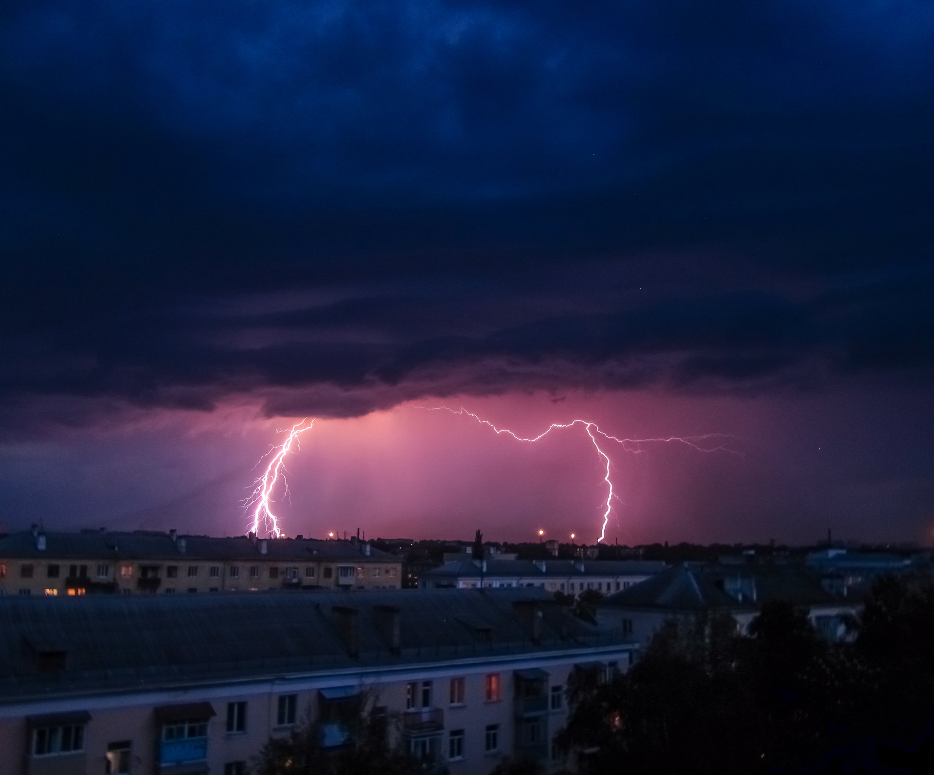 Download Photography Lightning 4k Ultra HD Wallpaper by Vergilius