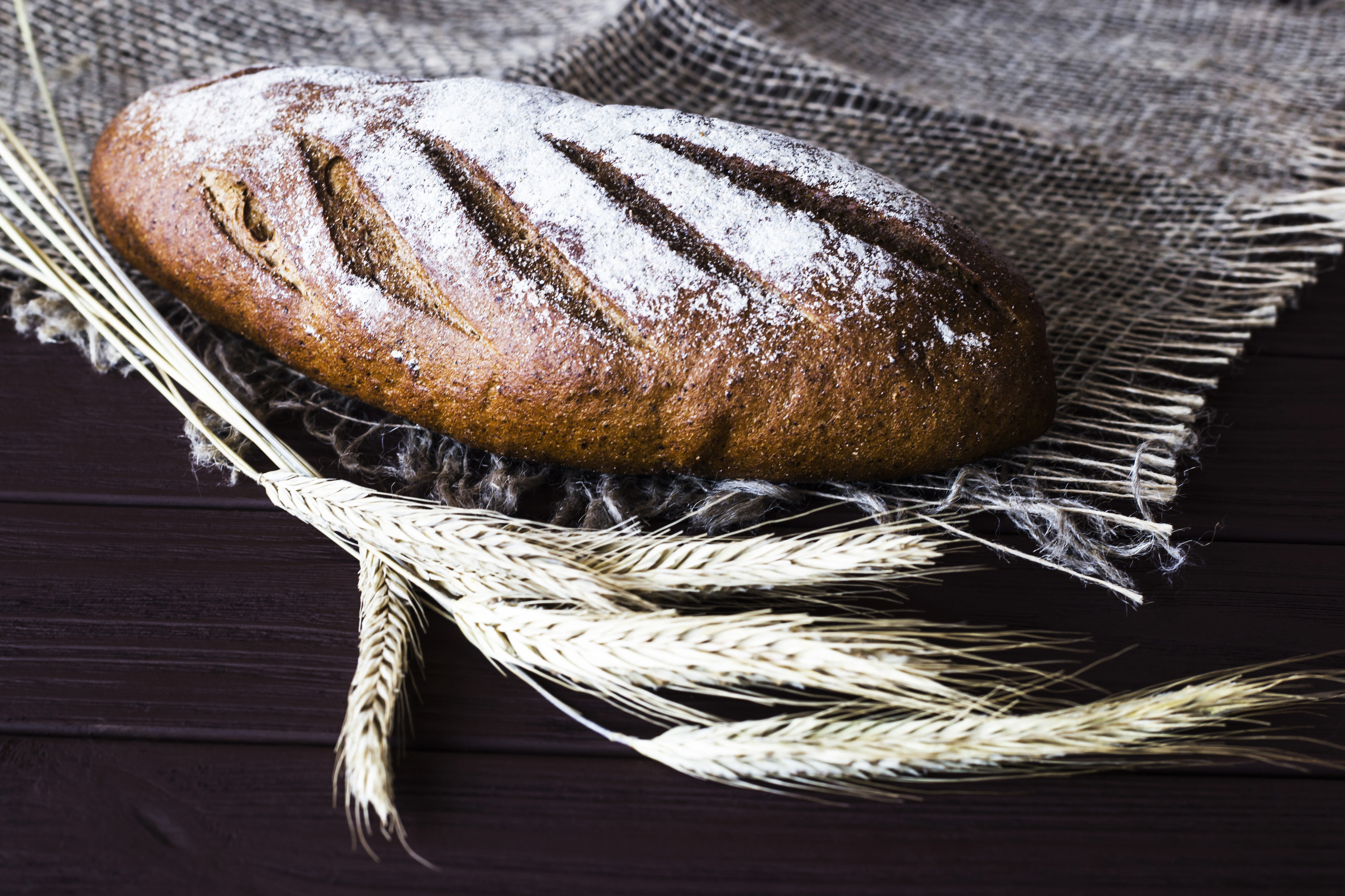 Download Still Life Food Bread 4k Ultra HD Wallpaper