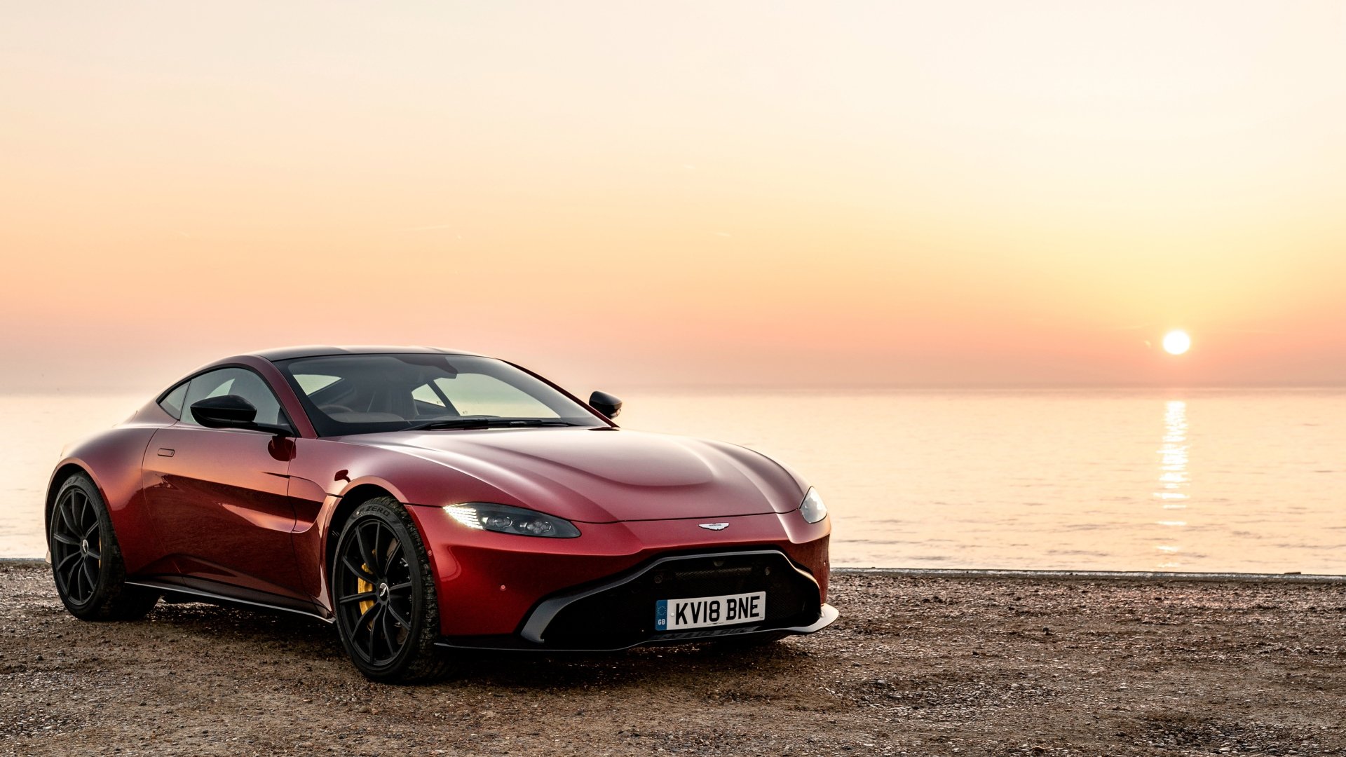 Download Supercar Car Aston Martin Vehicle Aston Martin Vantage 4k ...